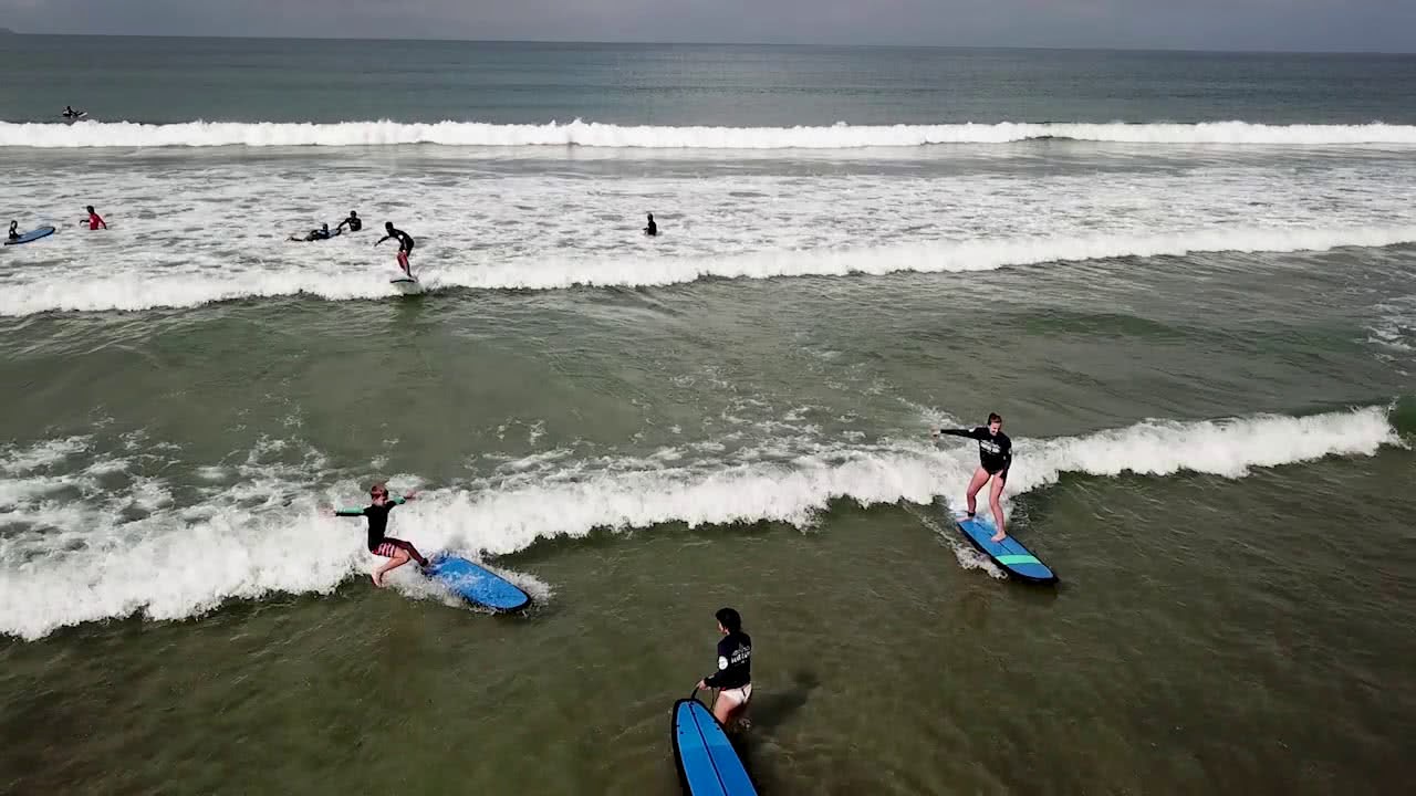 Cursos de Surf en Tarifa, clases de Surf en Tarifa con Surf Fun Tarifa